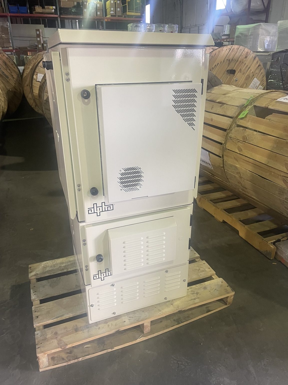 Alpha Technologies FBE2322 Enclosure System - TELECOMCAULIFFE